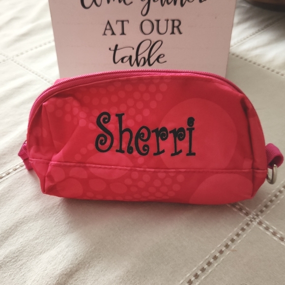 thirty-one | Bags | 28 Thirty One Hot Pink Pouch | Poshmark